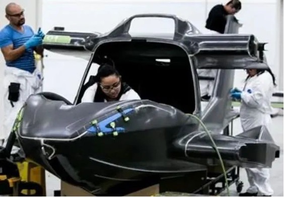 General Aviation Aircraft Manufacturing Process - Dymriton Composites