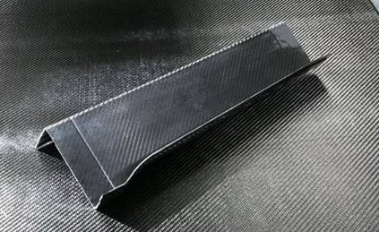 Carbon Fiber Manufacturing Process Revealed LP700-4 - Dymriton Composites